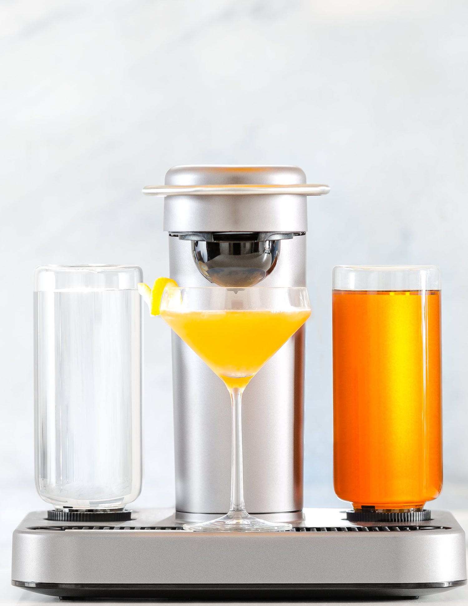 Bartesian.com Official Site - Premium Cocktails On Demand